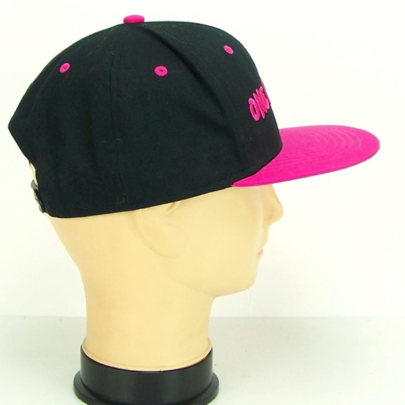 FEA | Accessories | One Direction Snapback Black Pink Embroidered Hat ...
